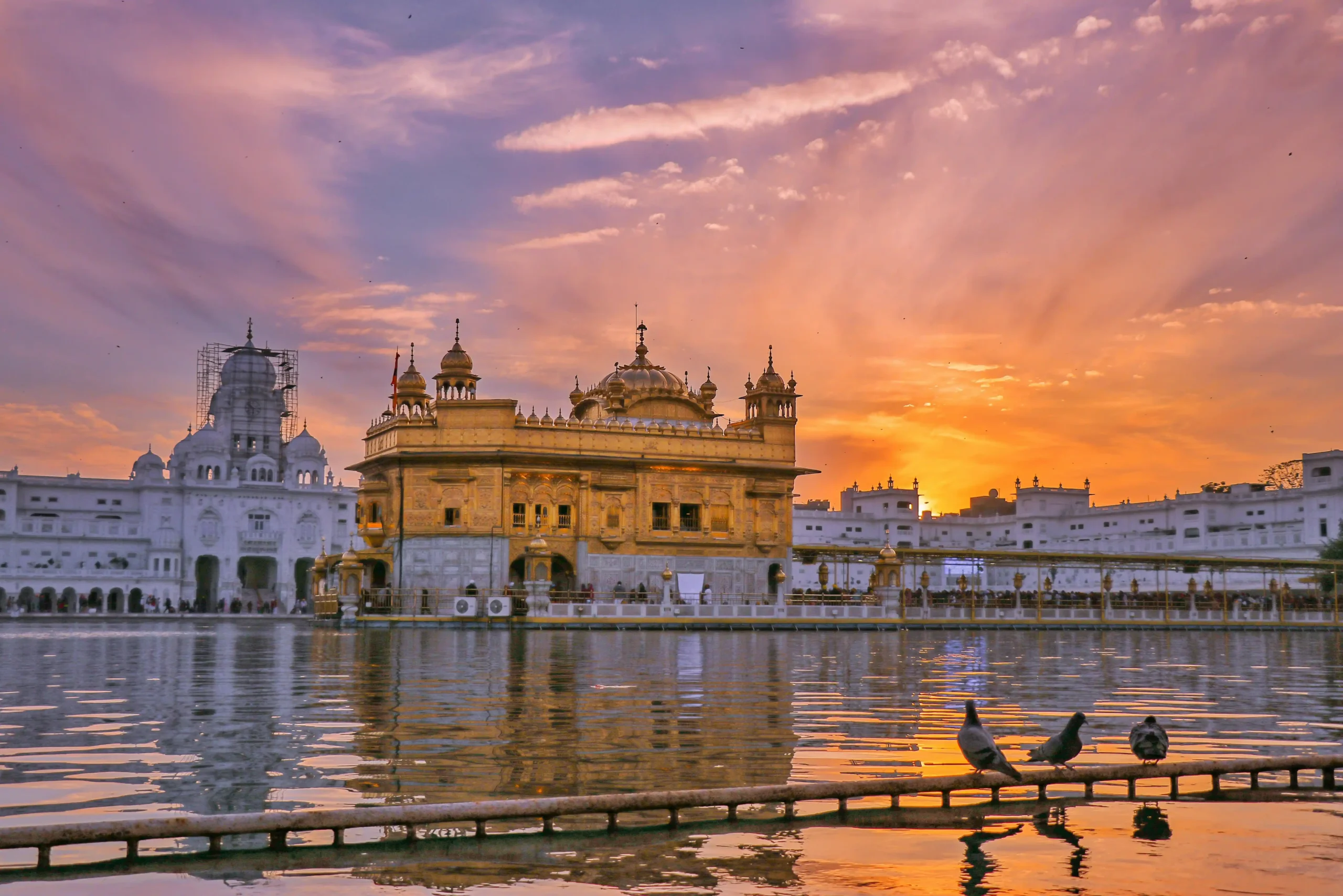 10 Must-Visit Attractions Near Our Hotel - City Park Hotel